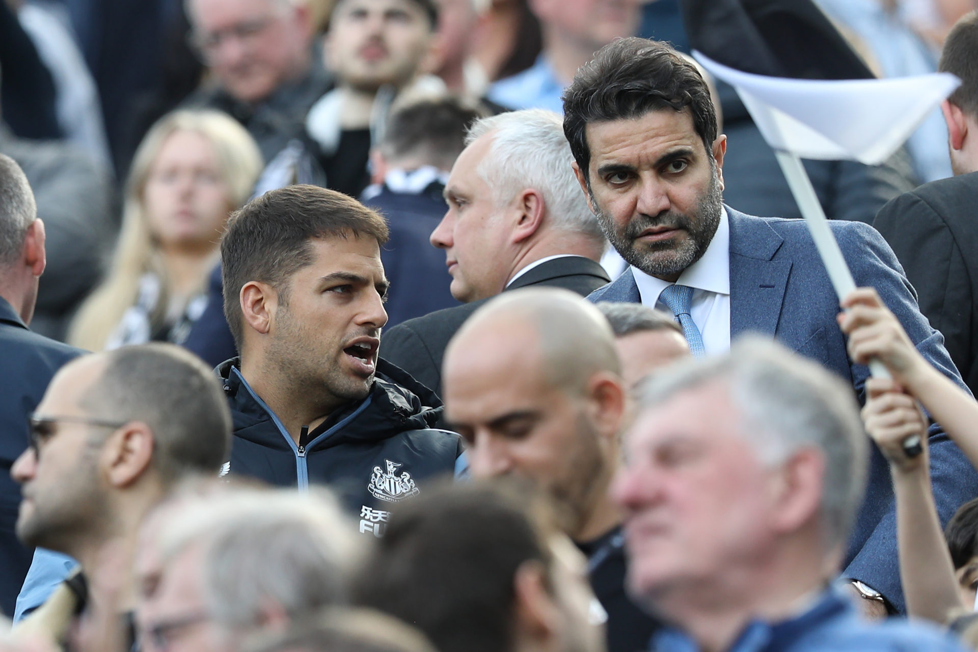Jamie Reuben has just asked question to Mehrdad Ghodoussi after ...