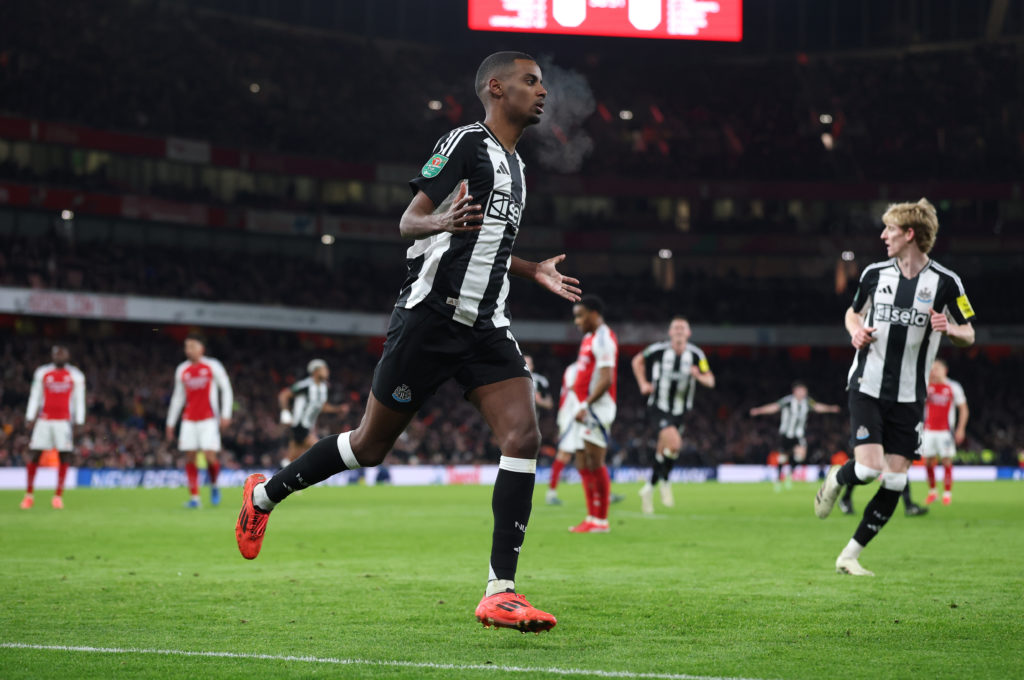 Arsenal fans are all saying the same thing about Alexander Isak after ...