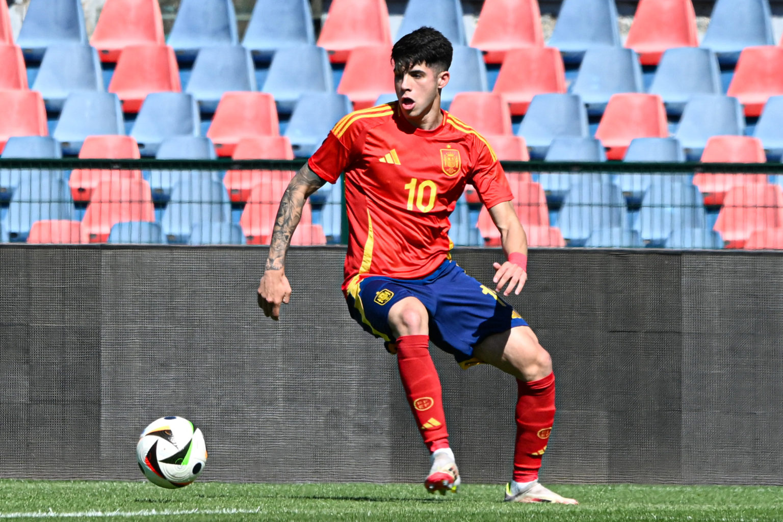 Malaga manager provides Antonio Cordero to Newcastle United transfer ...