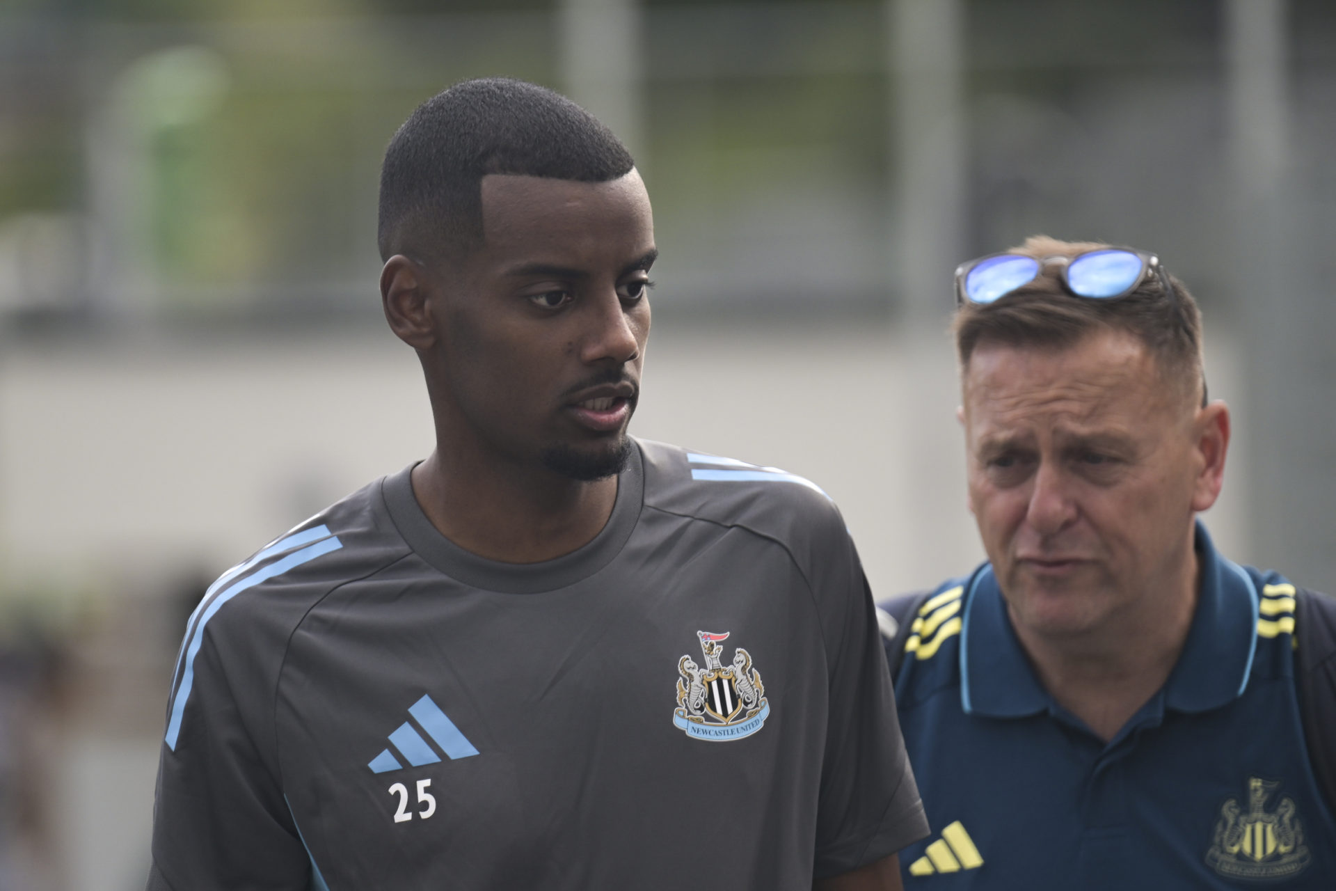 Newcastle United have to put Alexander Isak and Liverpool on hold after ...