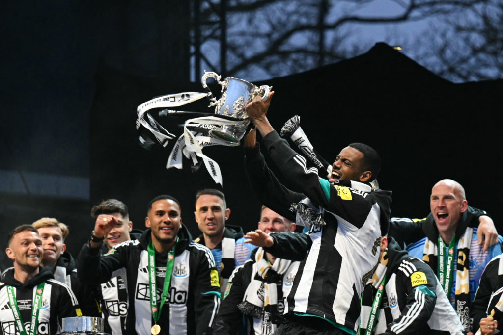 Newcastle United fans come up with new Alexander Isak plan after fresh ...