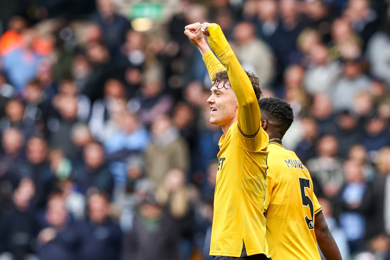 Wolves fans claim Jorgen Strand Larsen could join Newcastle for a fee ...