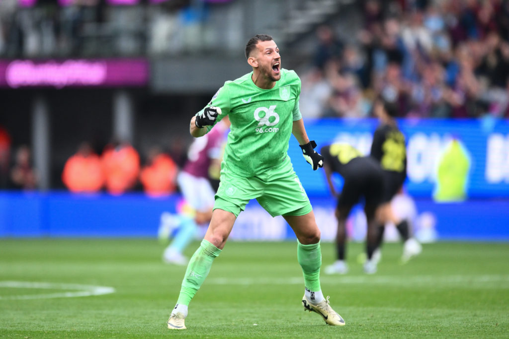 Martin Dubravka makes Newcastle United claim after Burnley breeze past ...