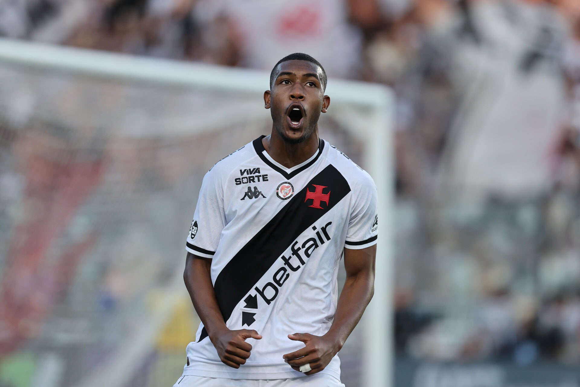 Newcastle United have a secret weapon in race to sign Brazilian ...