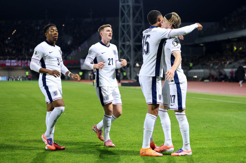 National media deliver verdict on Newcastle star Anthony Gordon as ...