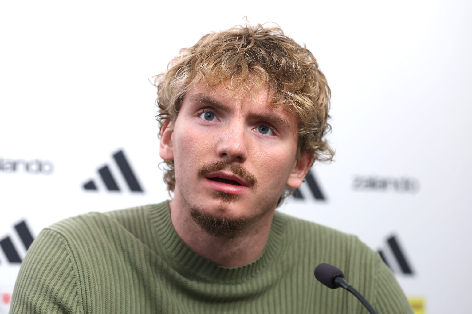 Nick Woltemade issues new Newcastle United fitness update after ...