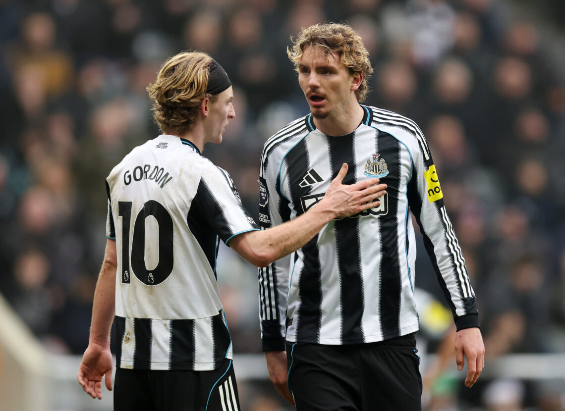 Furious Alan Shearer sends a message to VAR after Newcastle United vs ...